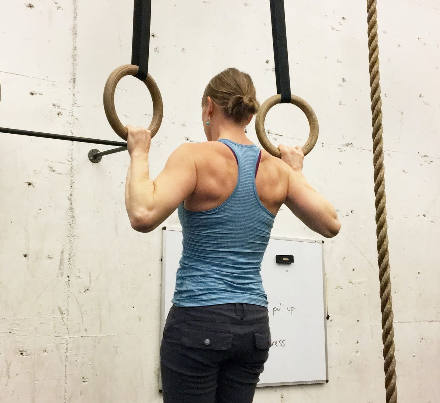 Shoulder pain - Four Gates Acupuncture + Herbal Medicine